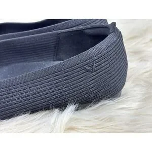 Vivaia | Shoes | Vivaia Margot 2 Flats 39 Us 8 Black Square Toe V Cut ...